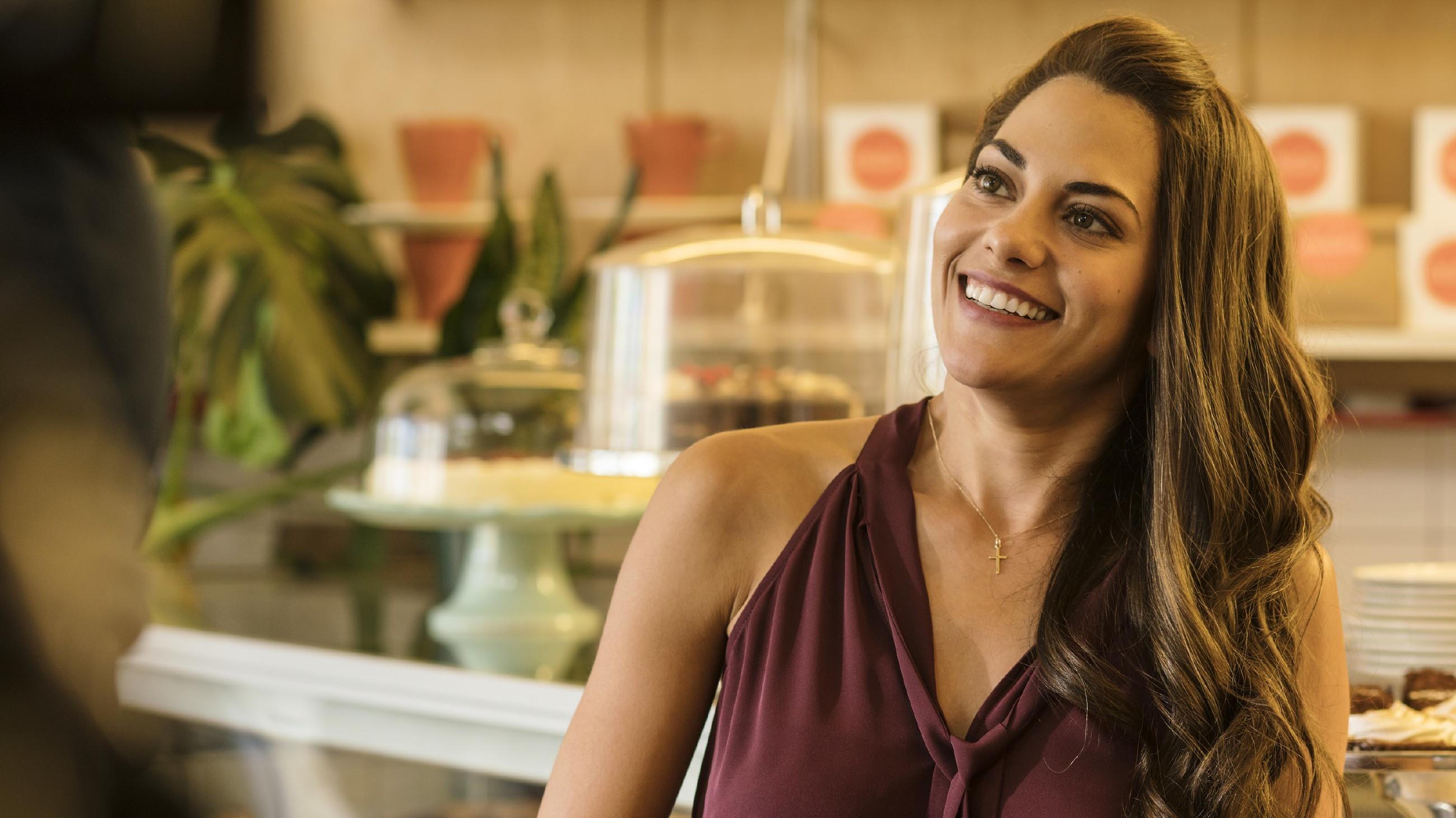 Imposters: Maddie Jonson aka. Ava/Alice/CeCe/Saffron gespielt von Inbar ...