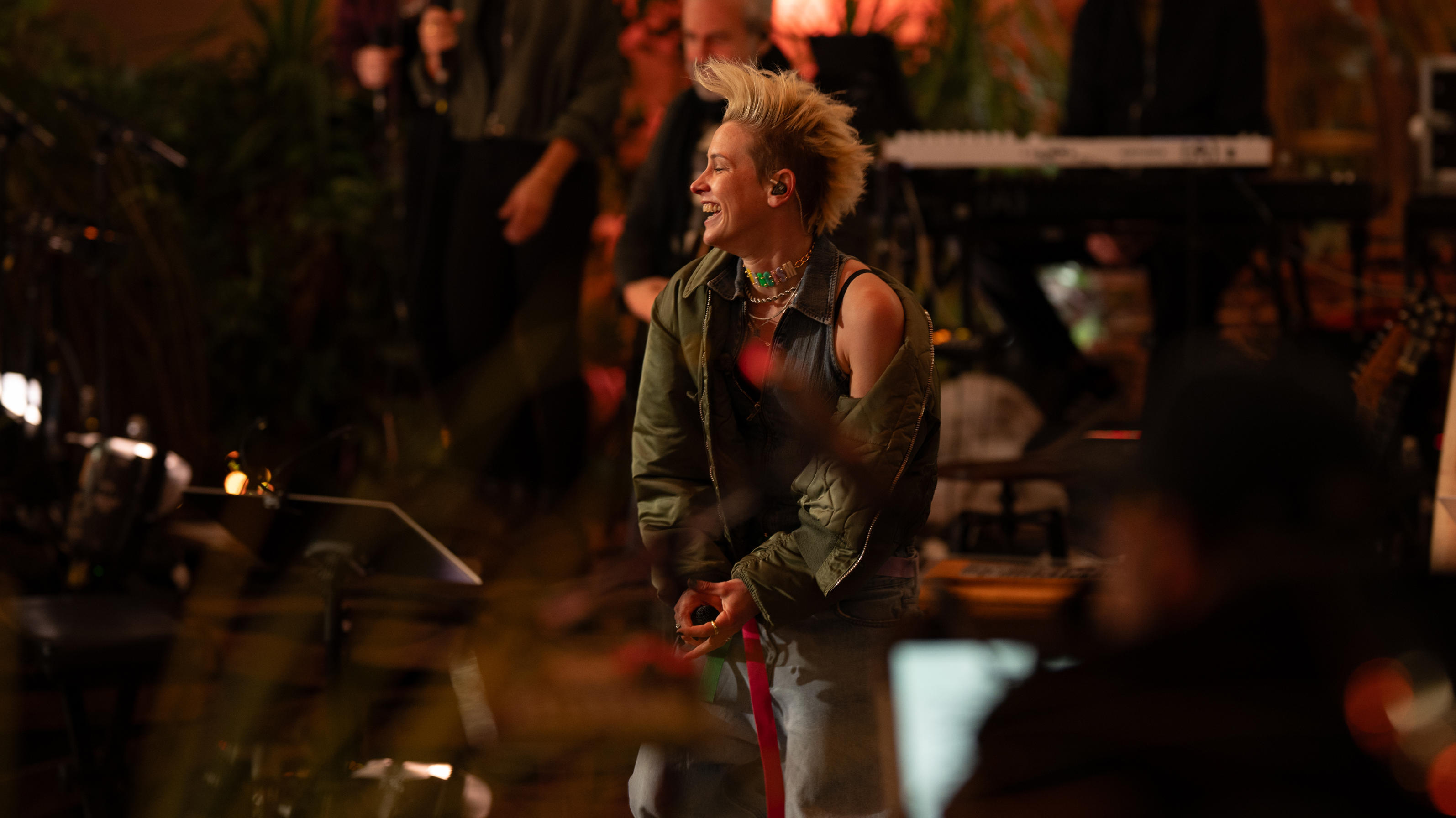 Sing meinen Song 2026: Festival-Zeltparty mit "Deine Cousine" - Wer ...