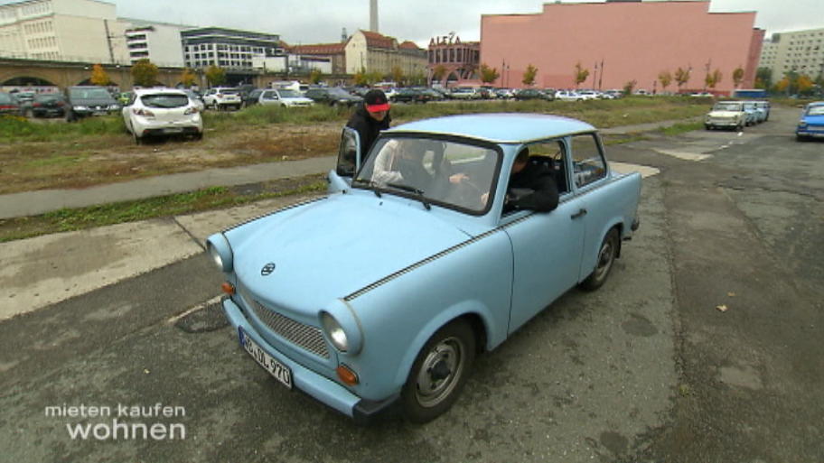 "mieten, kaufen, wohnen": Makler Robert Neubauer auf Ostalgie-Tour im ...