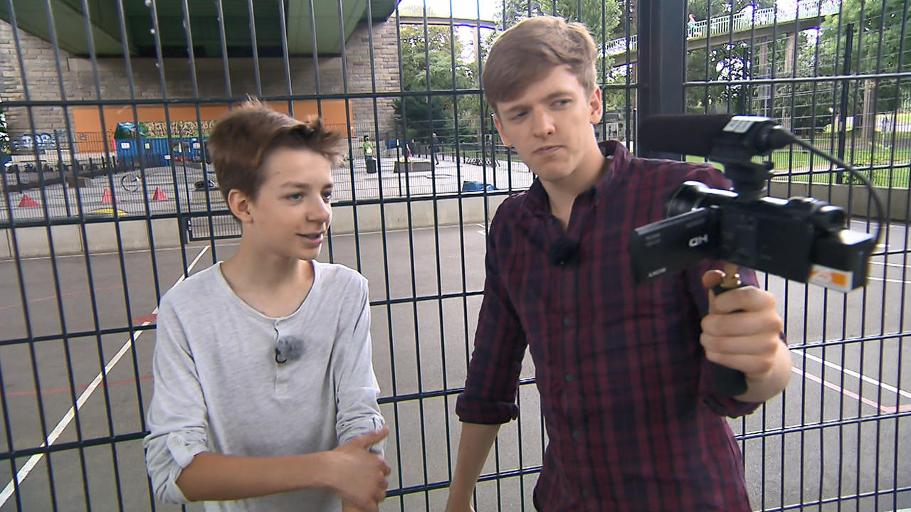 Club der roten Bänder: Timur Bartels spricht mit Nick Julius Schuck ...