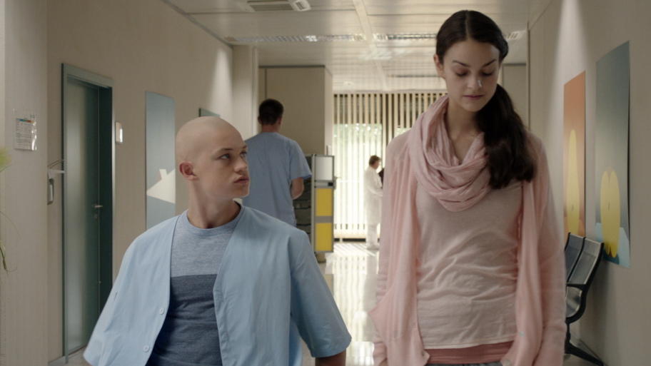 Club der roten Bänder: Emotionaler Streit zwischen Emma und Jonas