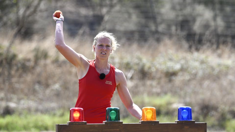 Ewige Helden 2019: Nadine Krause landet bei ihrem Heimspiel reihenweise ... Ewige Helden 2019: Nadine Krause landet bei ihrem Heimspiel reihenweise ...