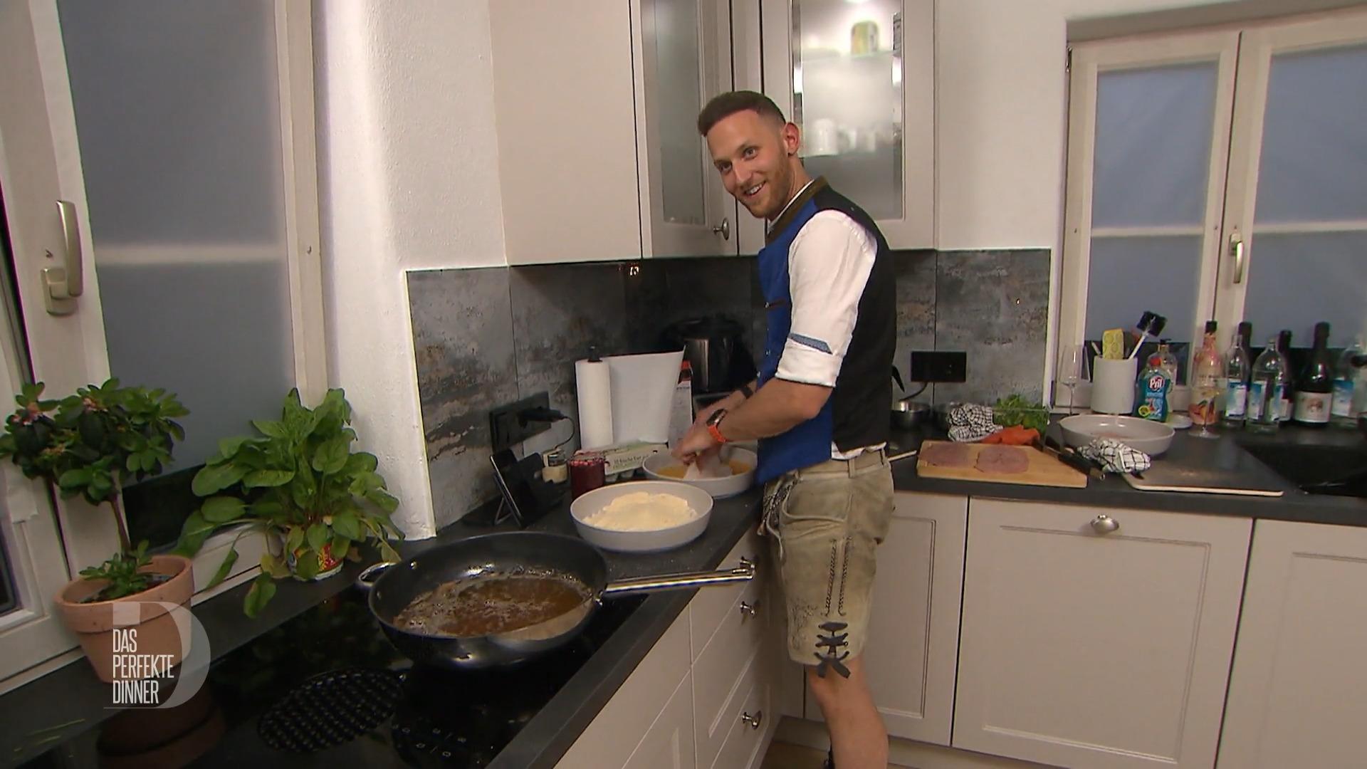 Das perfekte Dinner: Raphael ist der Wiener Schnitzelkönig vom Chiemsee